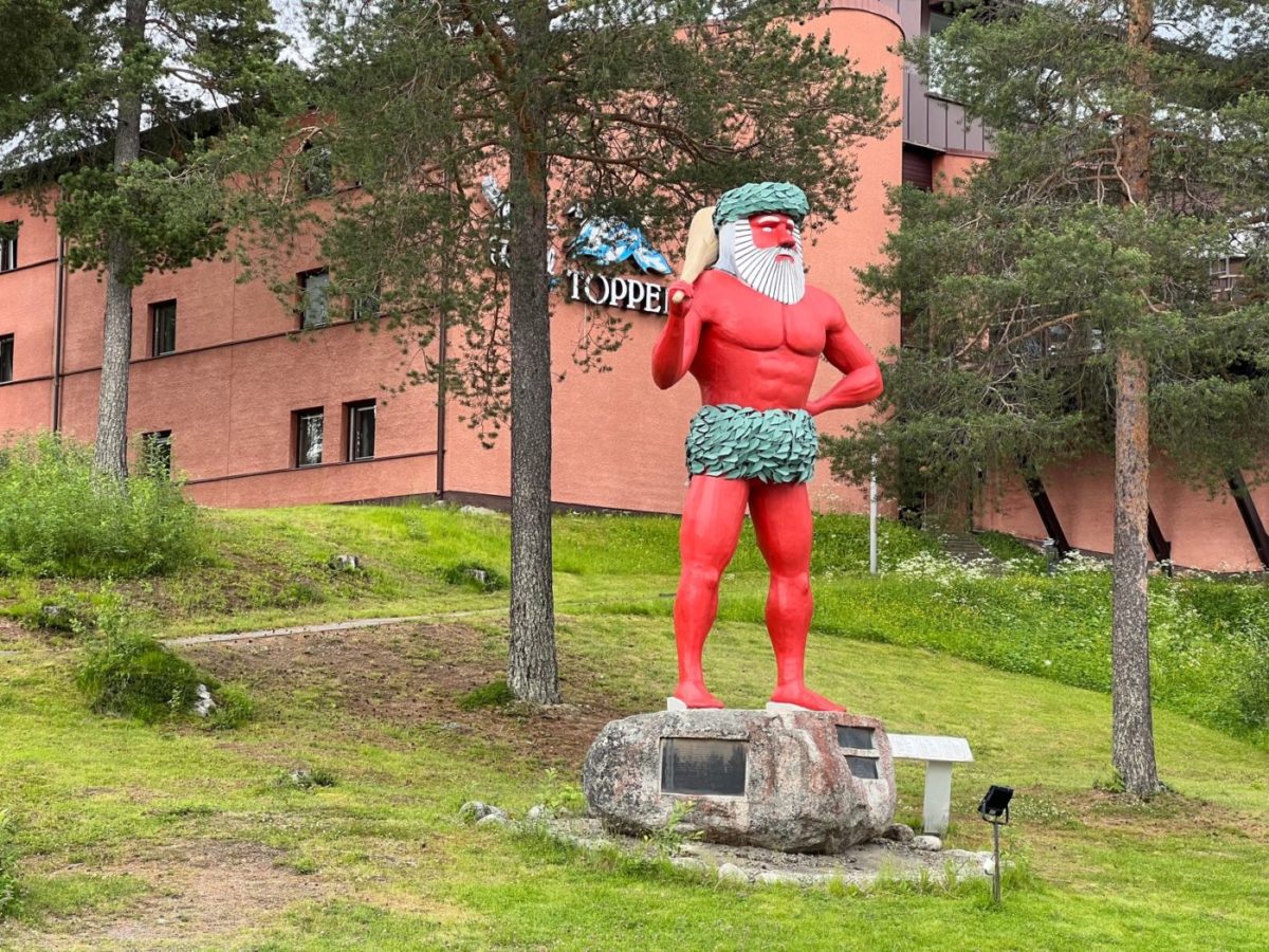 3 Lappen ziehen mit dem Wohnmobil durch Lappland